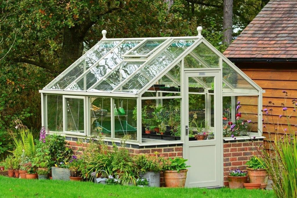 Choosing Greenhouse and Glasshouse Colours - Hartley Botanic