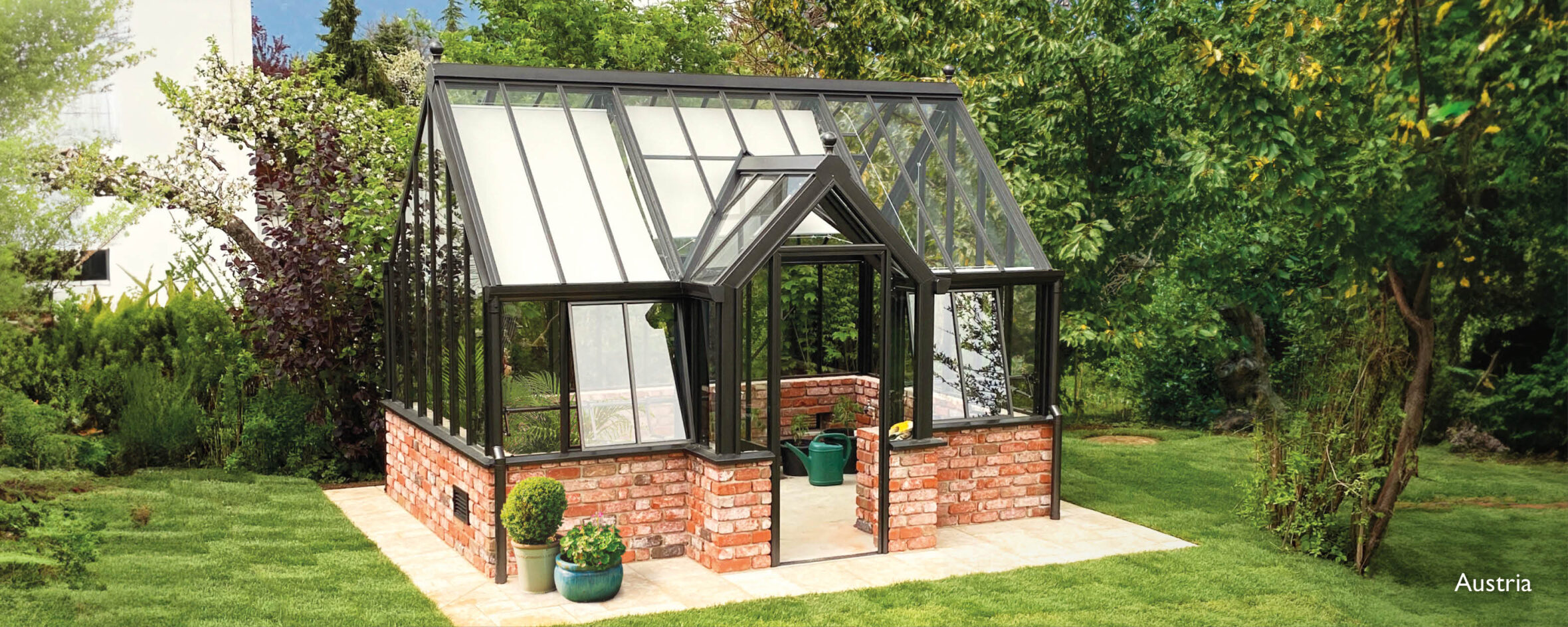 English Victorian Terrace Glasshouses by Hartley Botanic